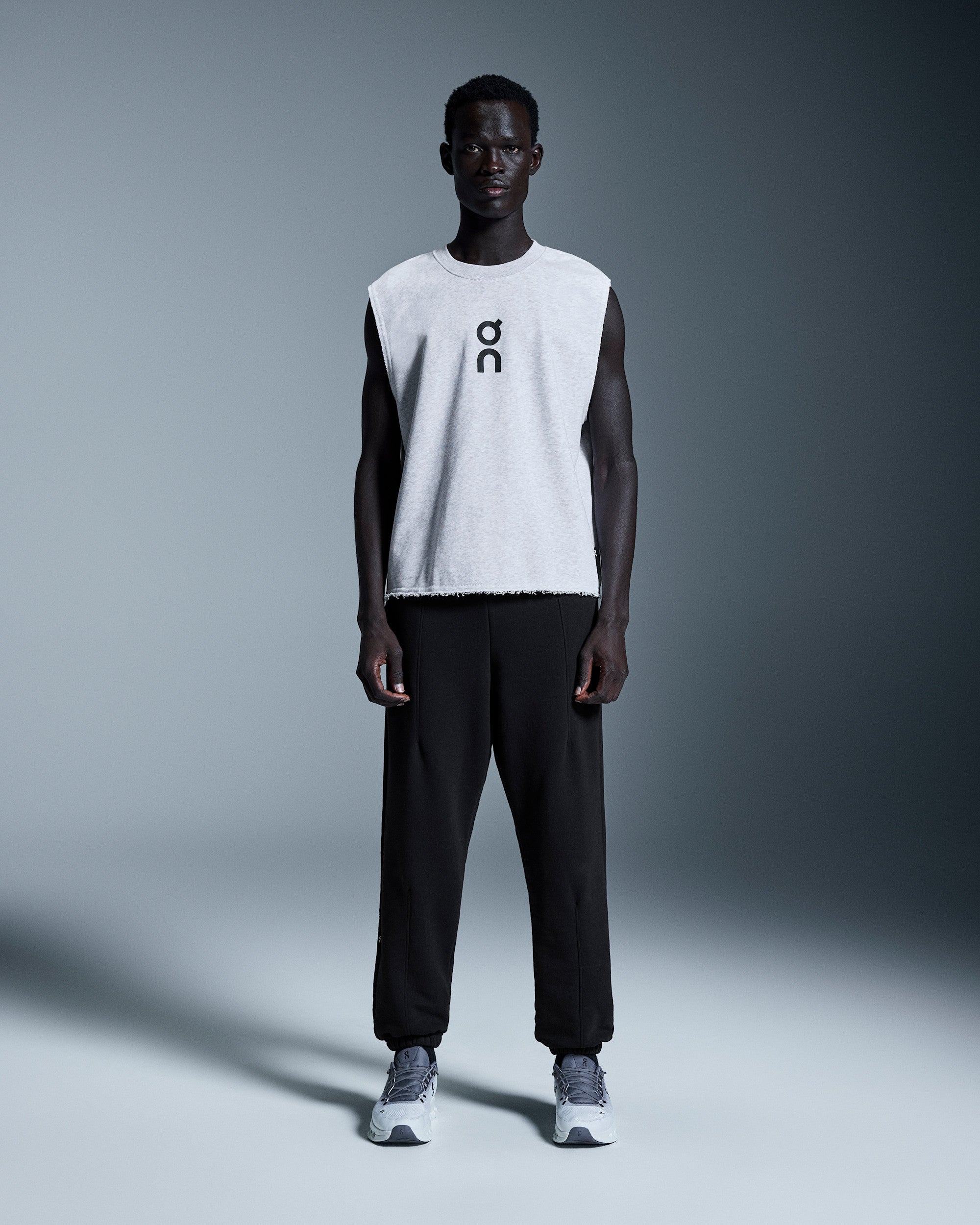 Club Crew Crop – On MENA